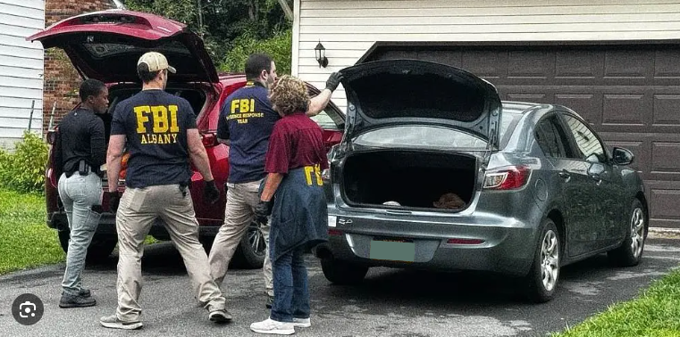 Scott Ritter Reports on ‘Doxxing’ and ‘Swatting’ Along with the FBI ...