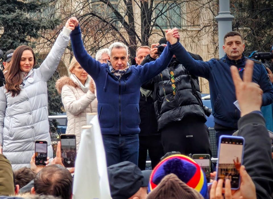 Phony Electoral Campaign and War Preparations Underway in Romania